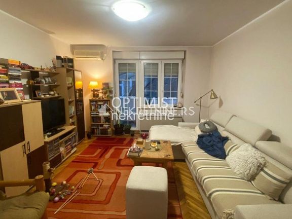 Gundulićev venac, Knez Miletina, 82m2, 3.0 ID#2792