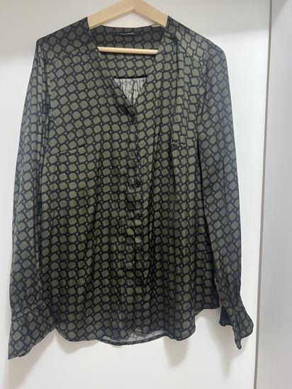 Tahari bluza