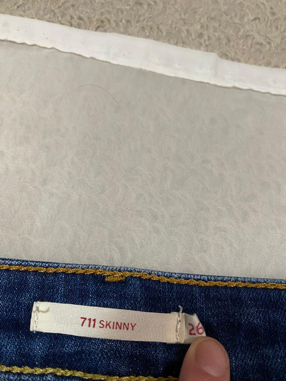 Levis original zenske farmerke 711