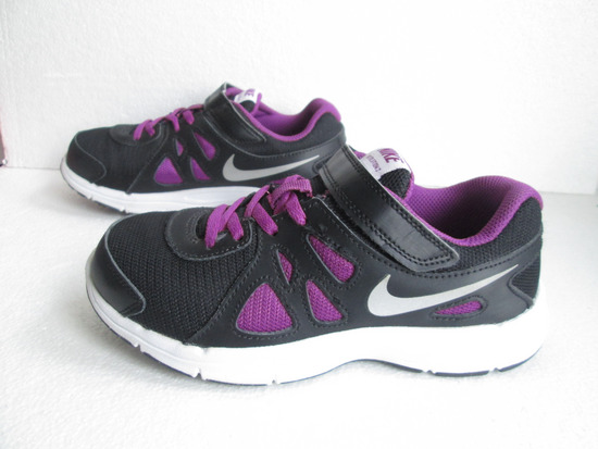 PATIKE "NIKE REVOLUTION 2" 34