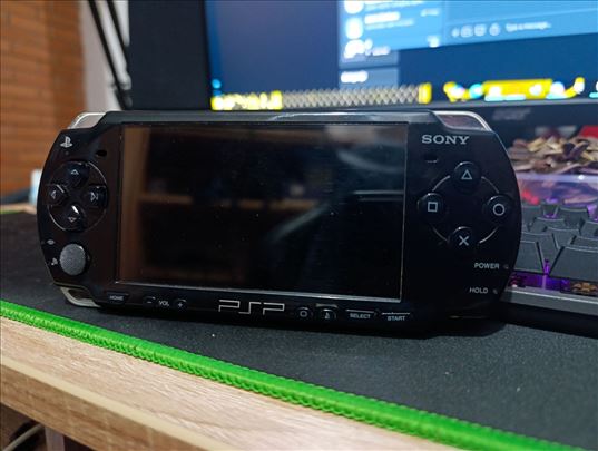 PSP 2000 model