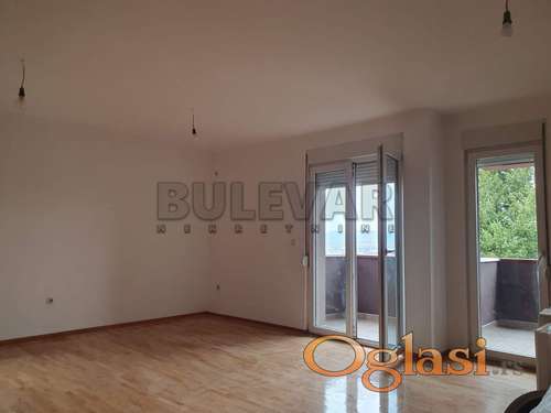 Izdaje se nov, četvorosoban stan na Paliluli, 116m2