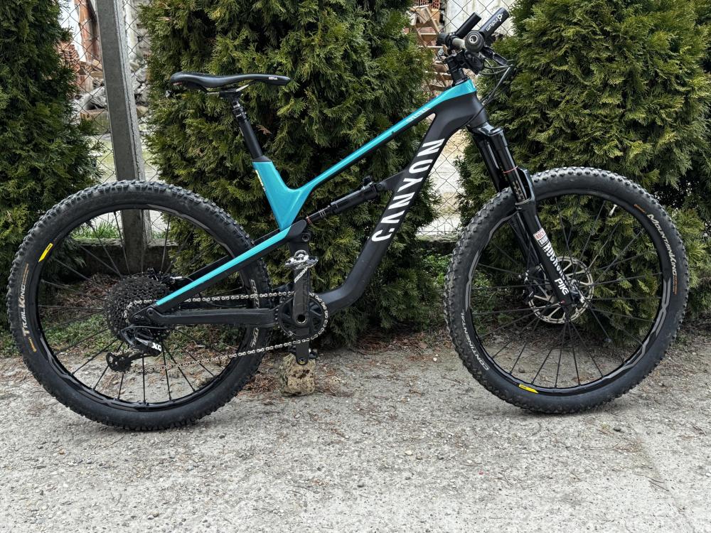 Canyon Spectral CF 9.0 Pro