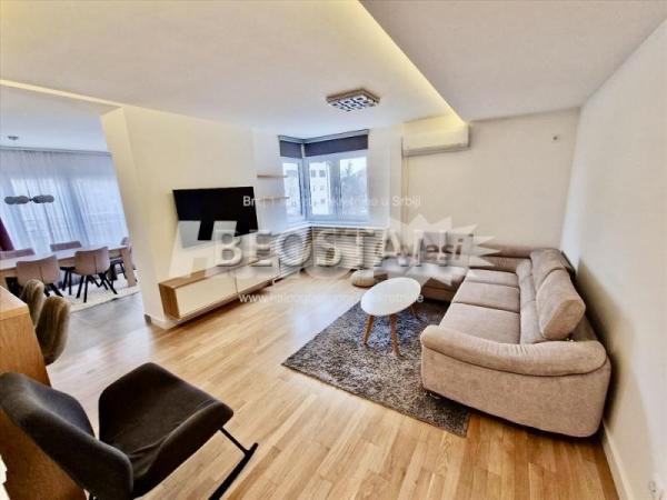 Nedeljka Gvozdenovica, Trosoban stan za izdavanje, 95m2, 1.300€