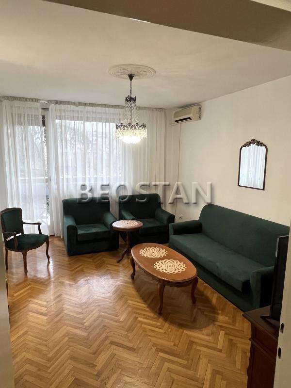 Španskih boraca, Trosoban stan za izdavanje, 81m2, 1.200€