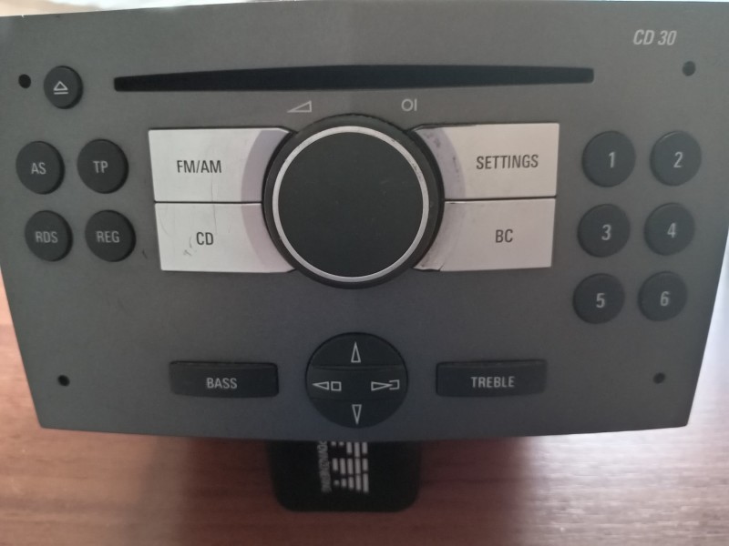 Auto radio mp3 za opela