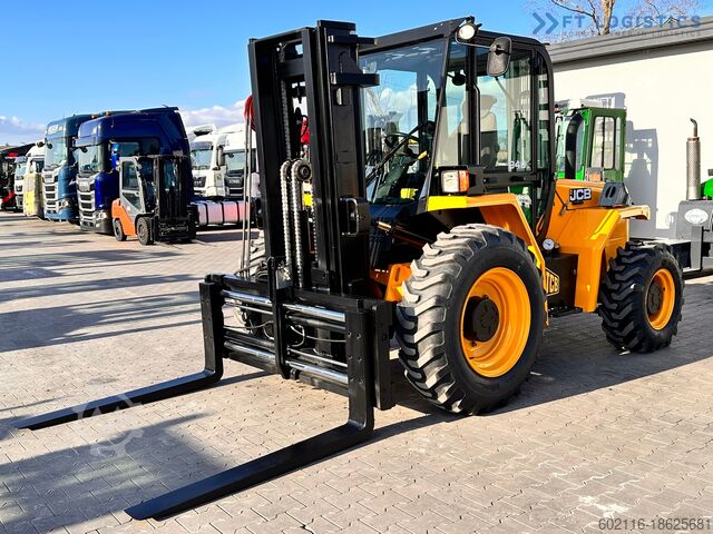 Neravan teren viljuškar
JCB 940-2 T4 / DIESEL / TRIPLEX / NEW TIRES