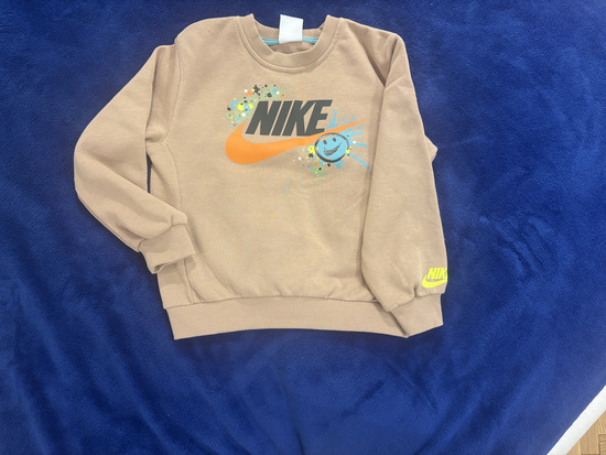 Nike deciji duks vel 5-6