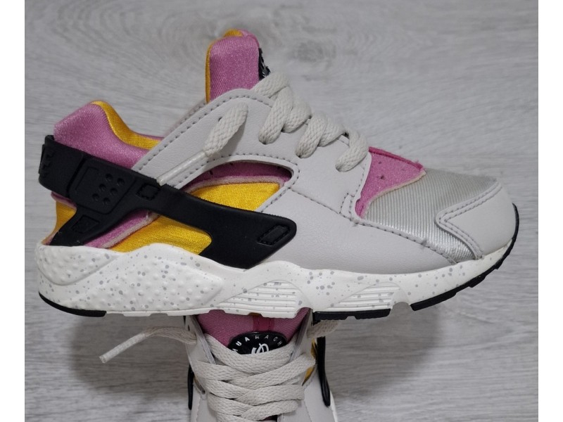 Nike Huarache patike br. 29.5 - original