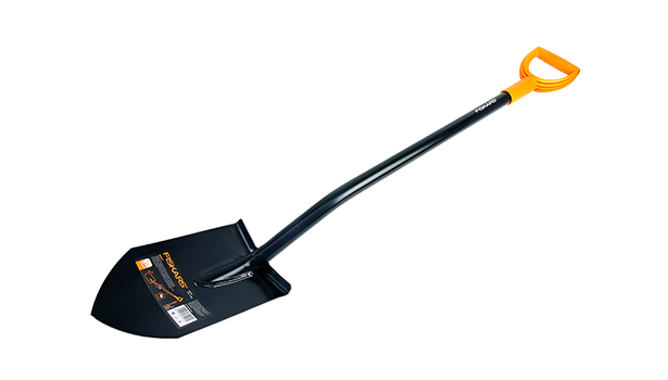 Zašiljeni ašov Fiskars Solid L 1066716