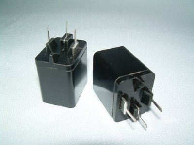 PTC OTPORNIK 3P CRNI