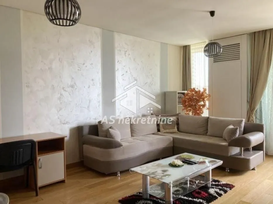 Izdavanje, dvosoban stan, 63m2, Beograd Na Vodi, Beograd