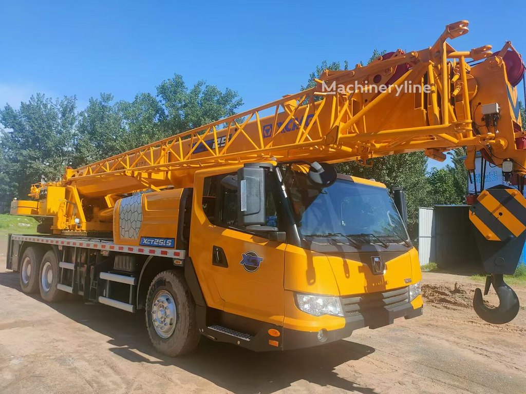 XCMG XCT25 25 ton 25t mobile truck crane pokretna dizalica