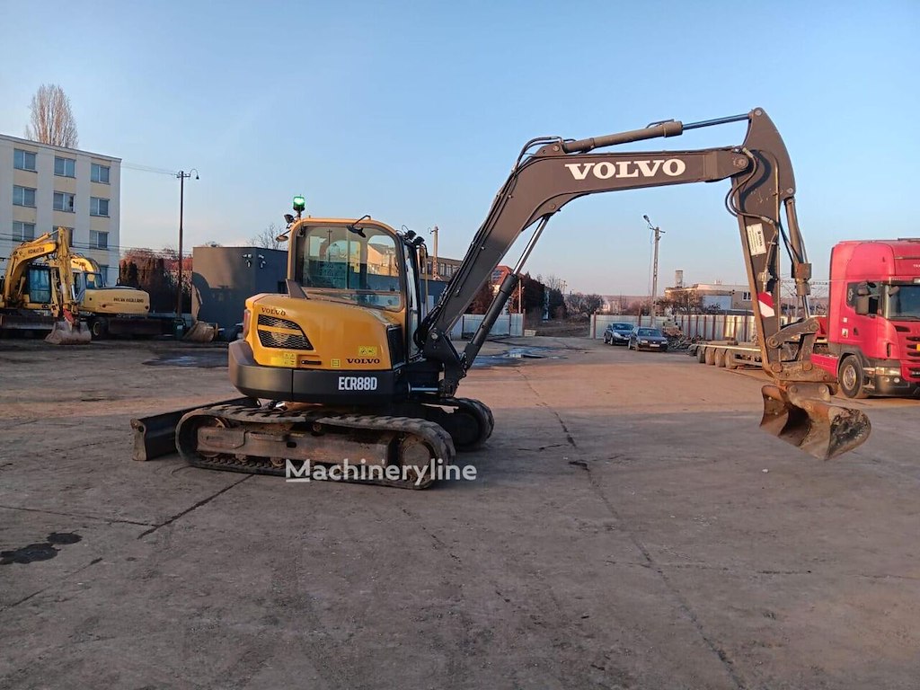 Volvo ECR88D mini bager