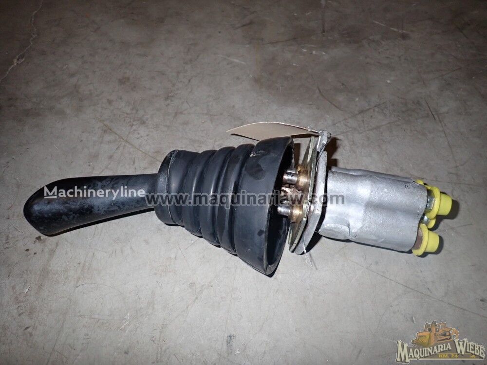AT356633 hidraulička upravljačka jedinica za John Deere 310k bagera