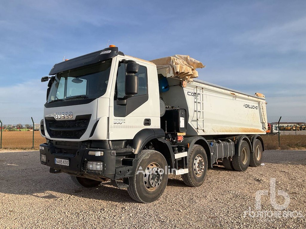 Prodaje se IVECO TRAKKER 500 8x4 Twin-Steer kiper na aukciji