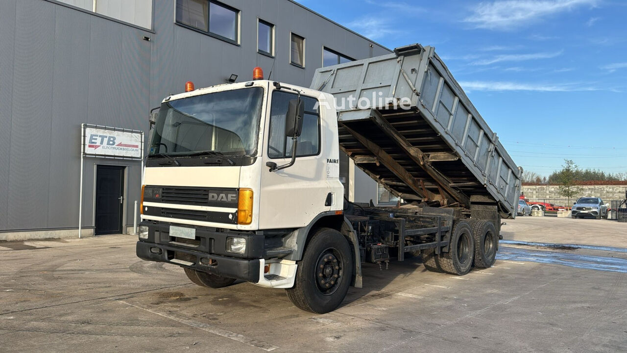 DAF 75 ATI 300 (BIG AXLE / STEEL SUSPENSION / MANUAL PUMP / EURO 2) kiper