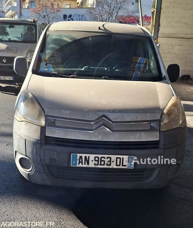 Prodaje se Citroen BERLINGO laki furgon na aukciji