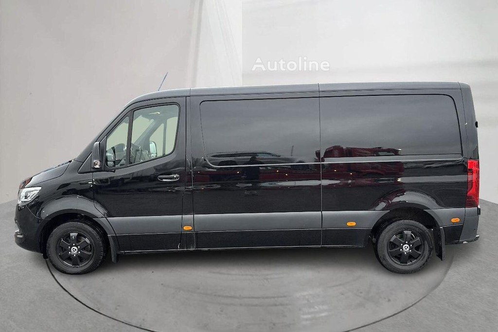 Prodaje se Mercedes-Benz Sprinter minibus furgon na aukciji