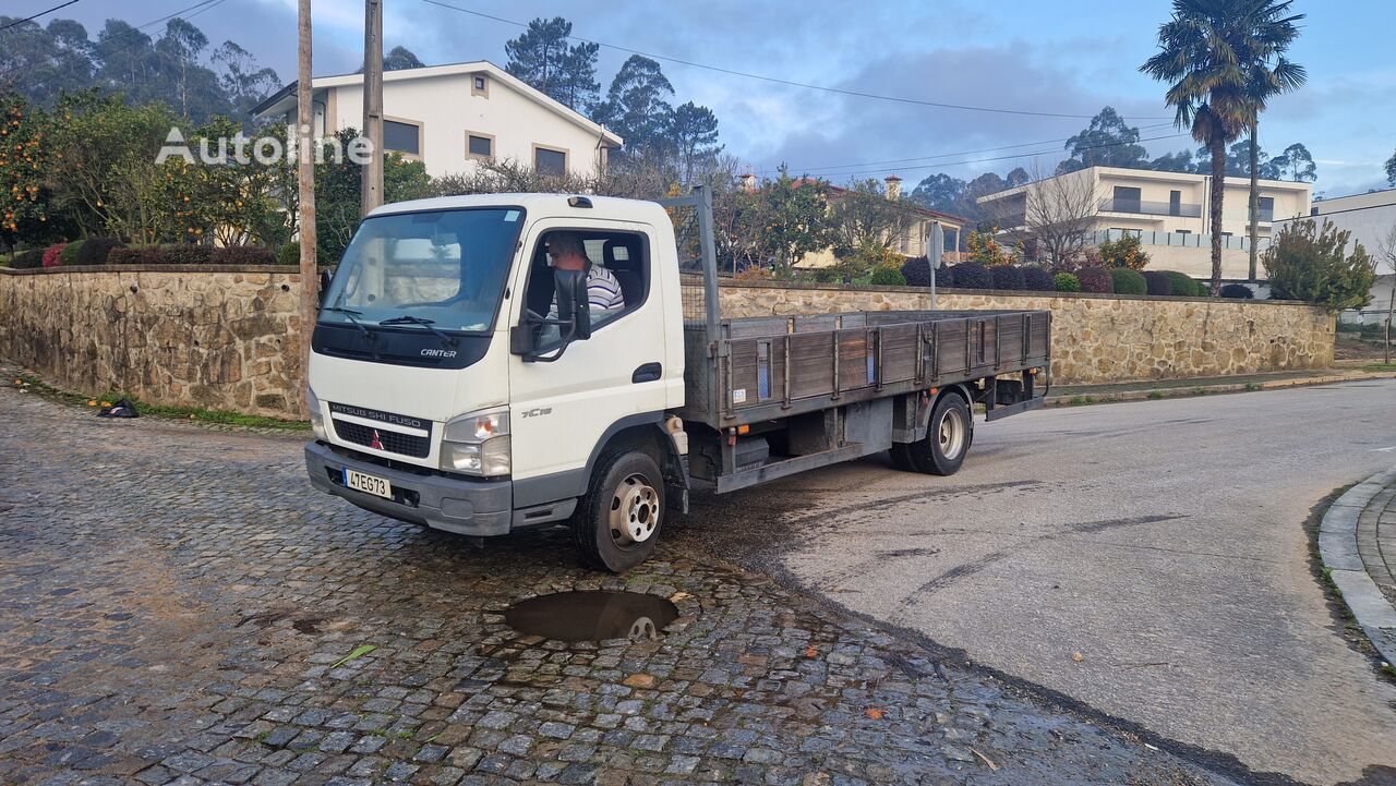 Mitsubishi Canter 7C kamion s ravnom platformom