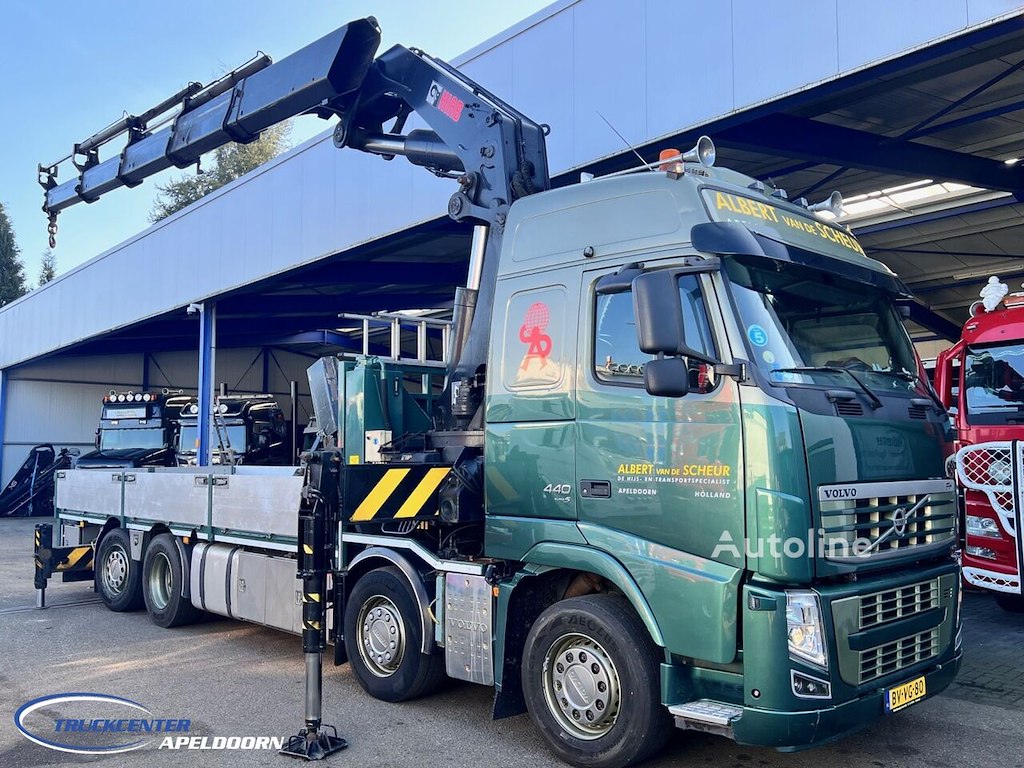 Volvo FH 440 HIAB 800 E4, 8x2 kamion s ravnom platformom