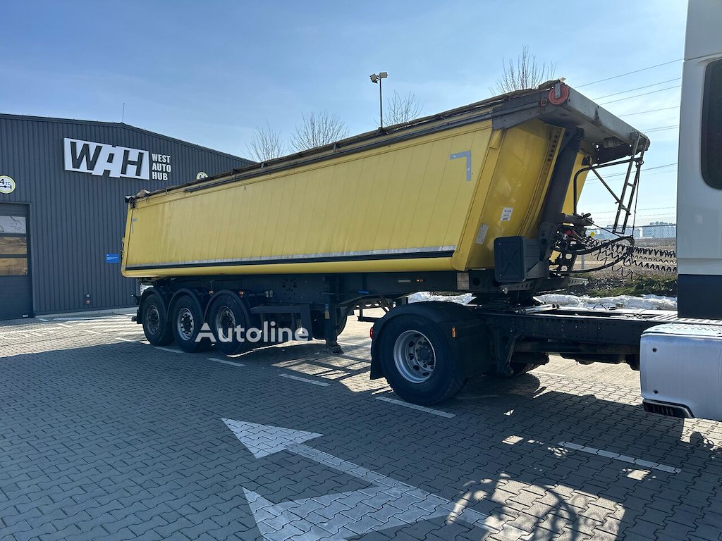 Schmitz Cargobull SGF S3 poluprikolica kipera