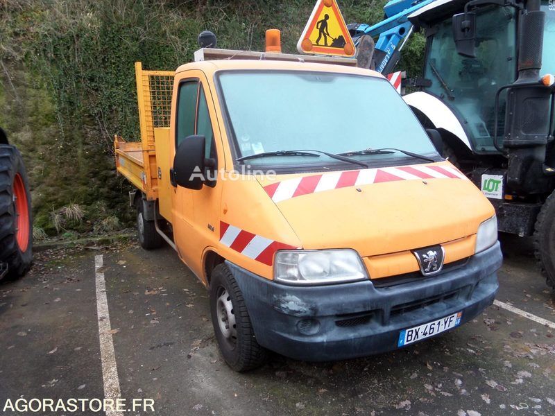 Prodaje se Peugeot BOXER kamion kiper < 3.5t na aukciji