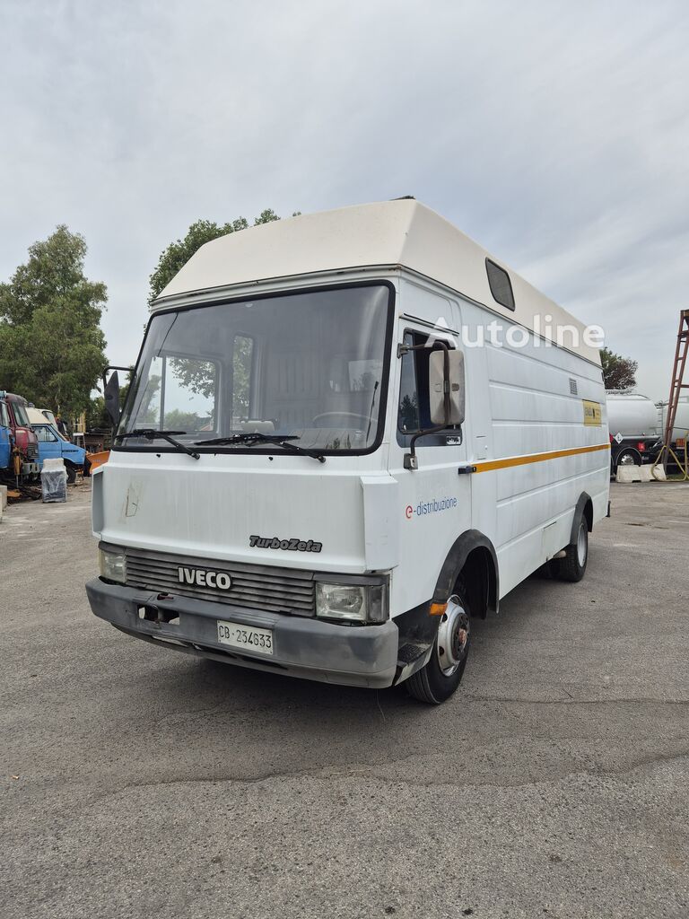 IVECO 60.11 kamion furgon