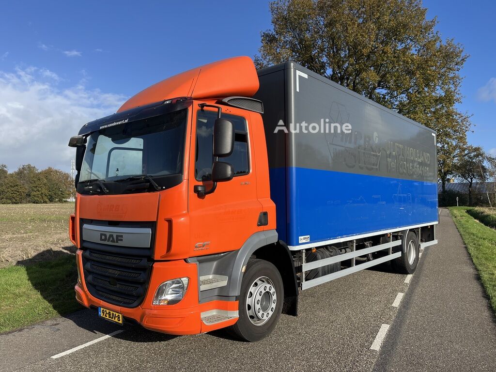 DAF CF 370 FA kamion furgon