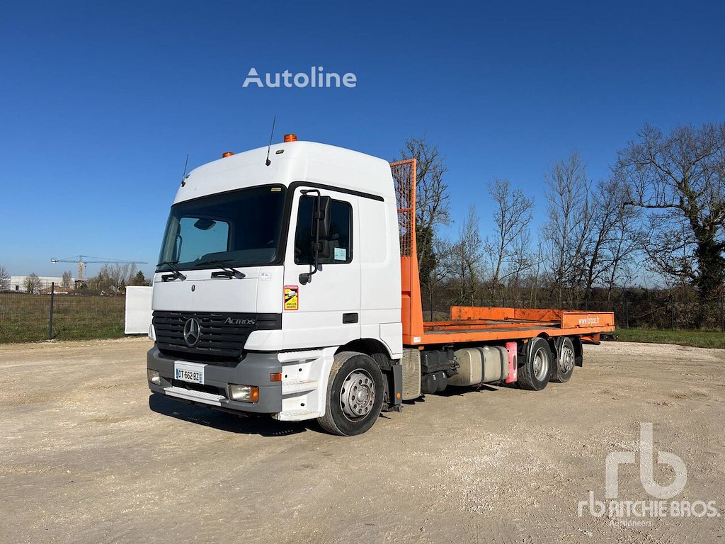 Prodaje se Mercedes-Benz ACTROS 2535 6x2 Camion Plateau kamion platforme na aukciji