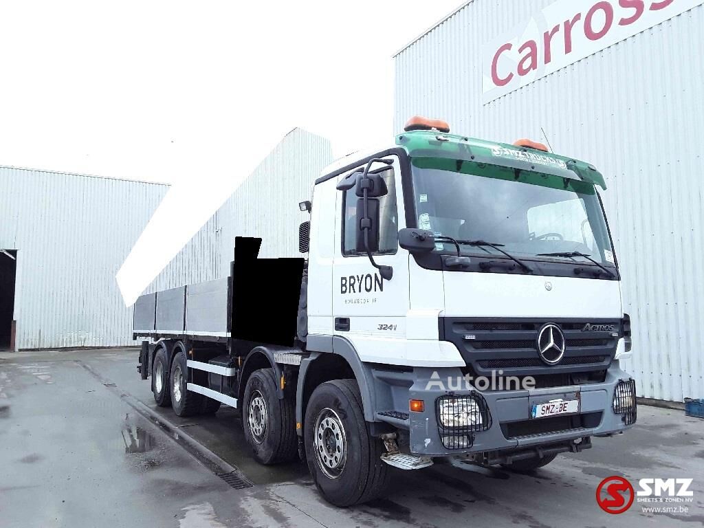 Mercedes-Benz Actros 3241 8x4 eps kamion s ravnom platformom