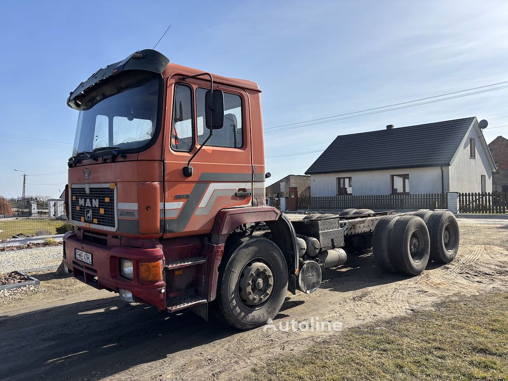 MAN F90 26.422 6X4 kamion šasija