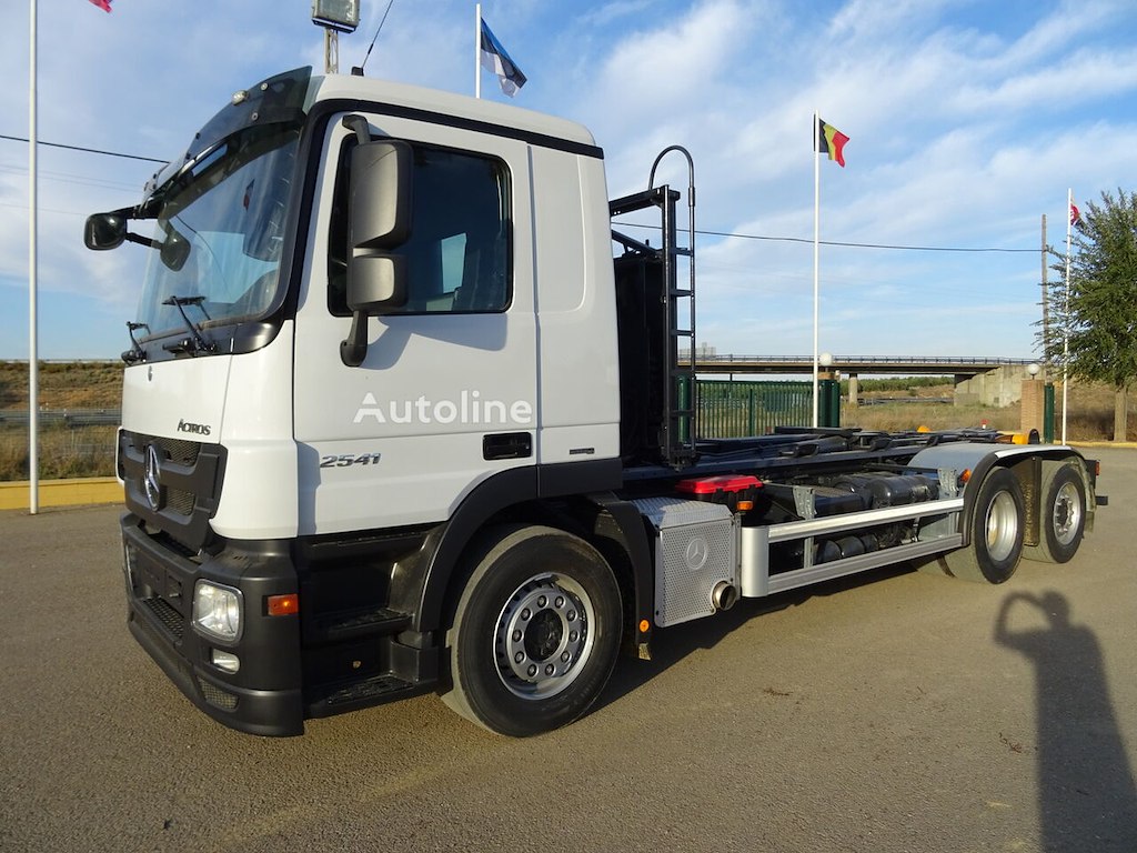 Mercedes-Benz Actros 25 41 kamion rol kiper