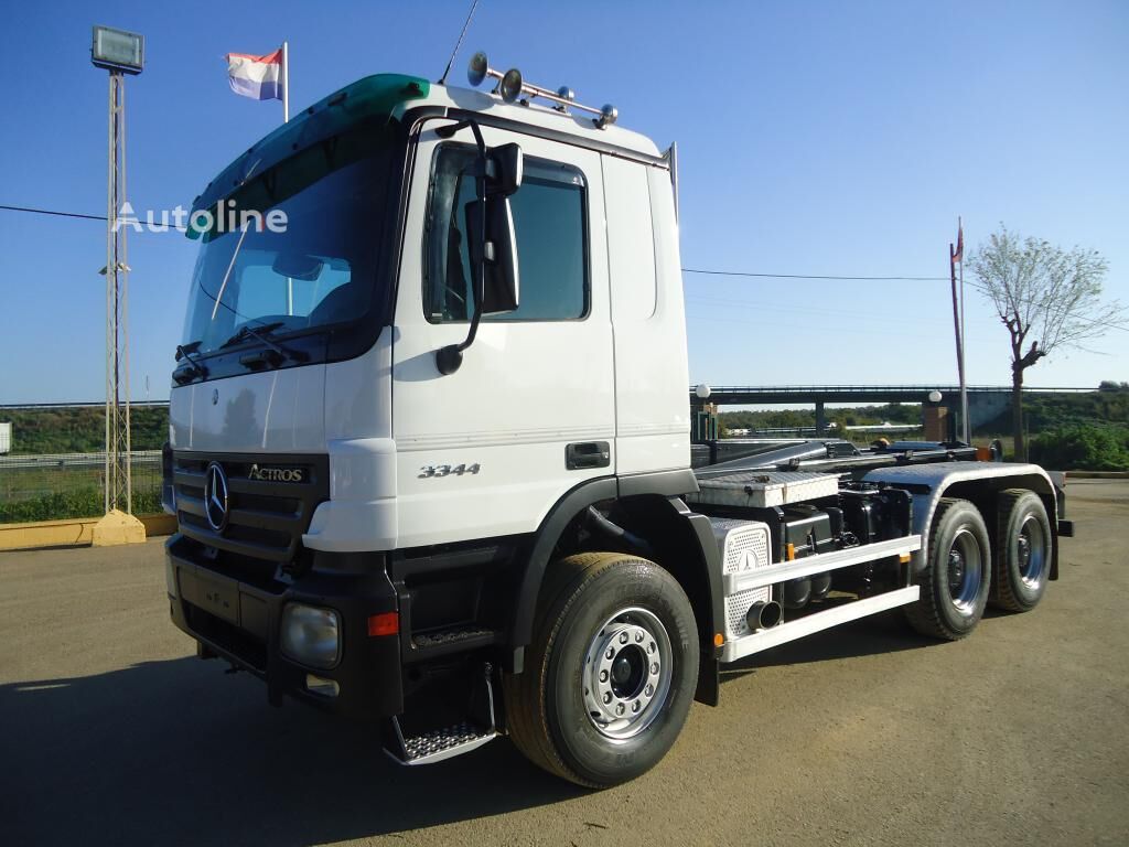 Mercedes-Benz ACTROS 33 44 kamion rol kiper