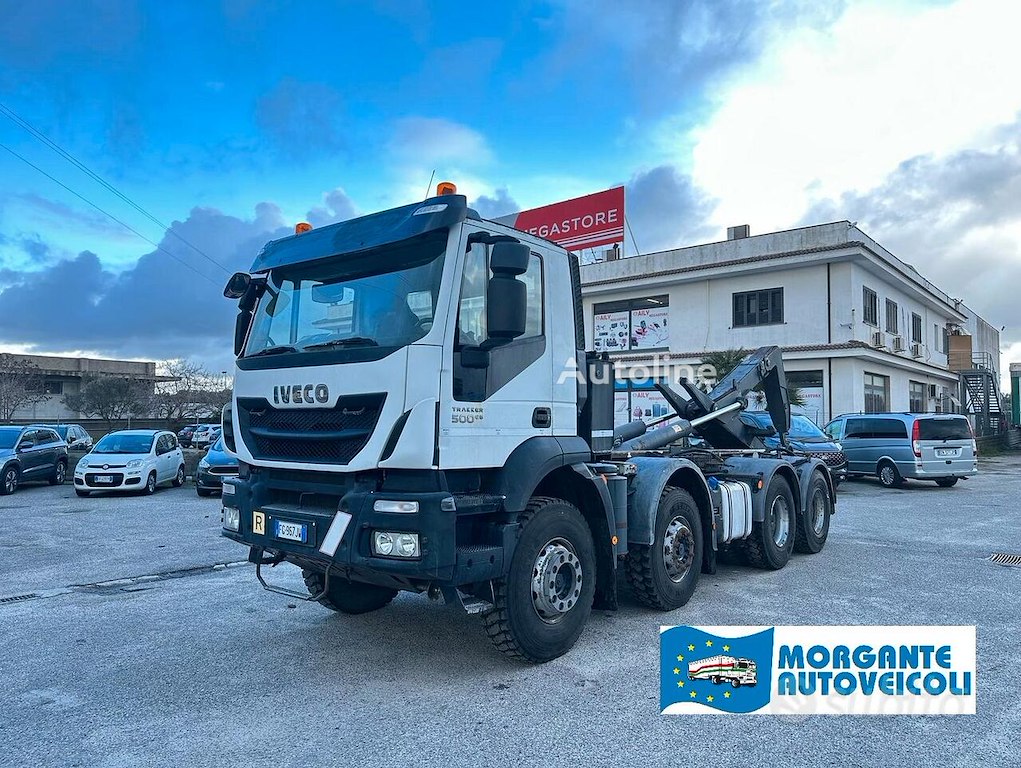 IVECO Trakker 500 kamion rol kiper