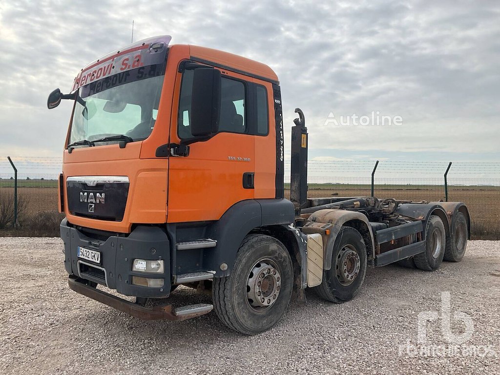 Prodaje se MAN TGS32.360 8x4 Twin-Steer rol kiper sa kukom na aukciji