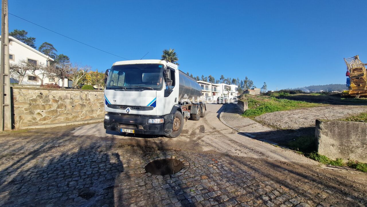 Renault p autocisterna za mleko