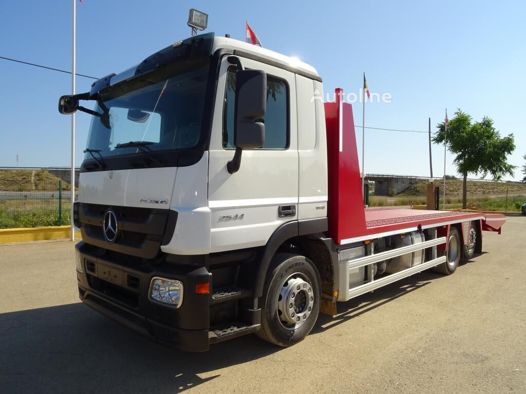 Mercedes-Benz ACTROS 25 44 autotransporter