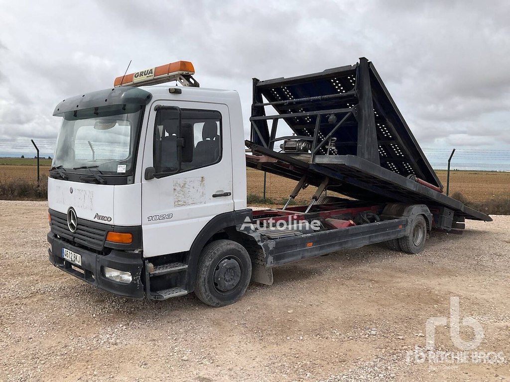 Prodaje se Mercedes-Benz ATEGO 1023L 4x2 autotransporter na aukciji