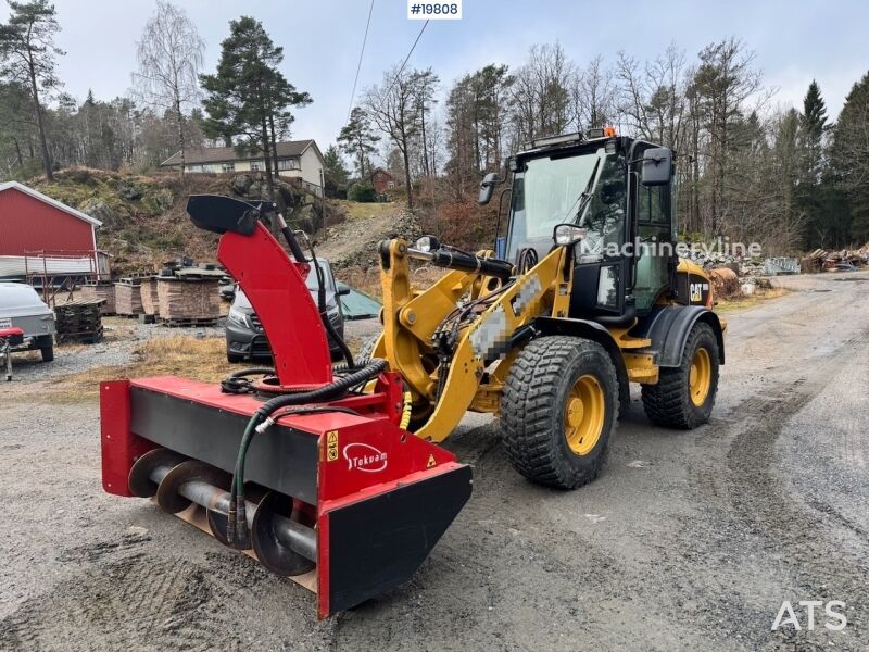 Caterpillar 908H teleskopski prednji utovarivač