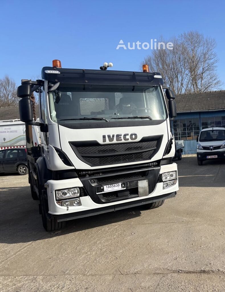 IVECO MAGIRUS kamion autopodizač kontejnera