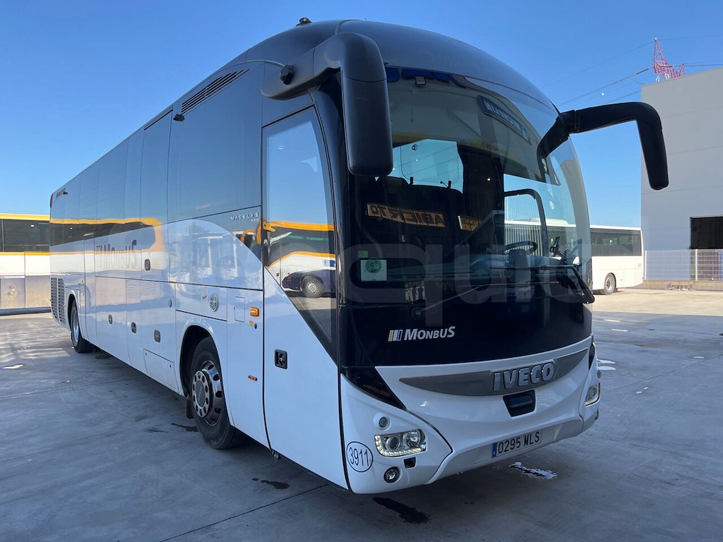 Prodaje se IVECO Magelys turistički autobus na aukciji