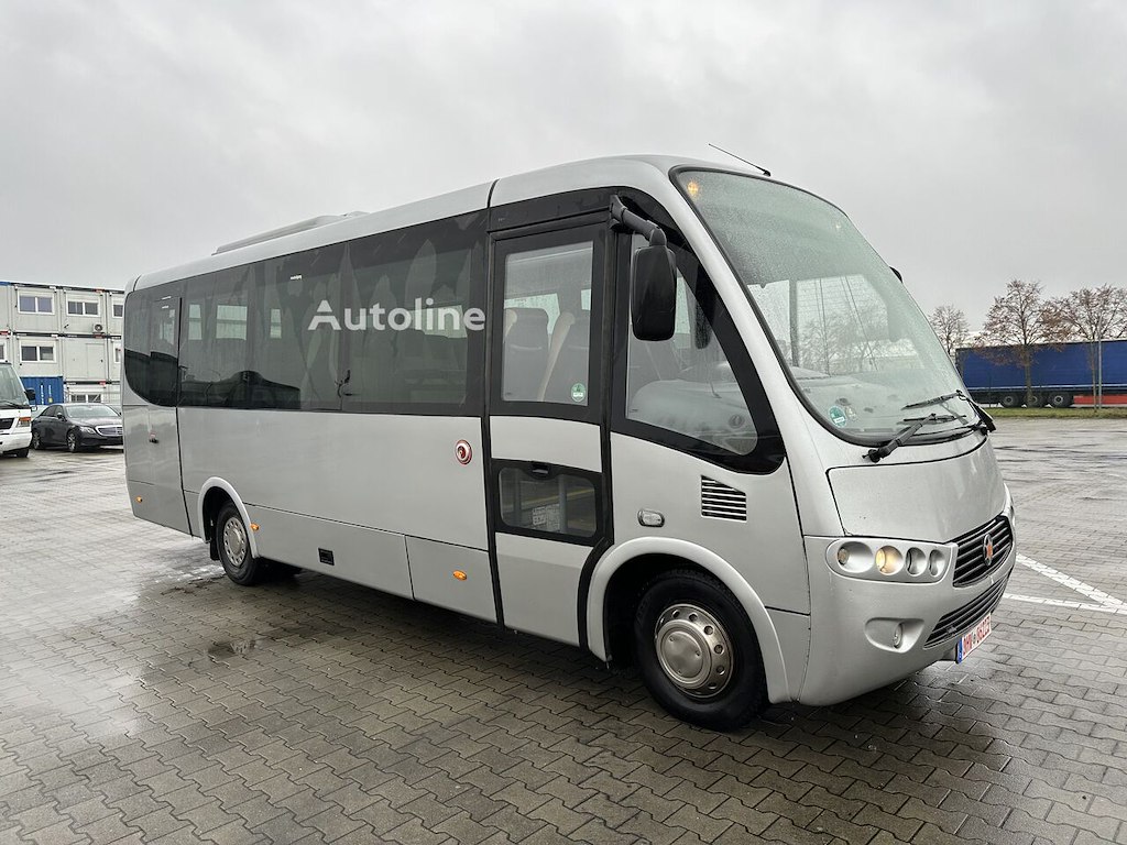 IVECO A 65 C 18 .Klima 24pl. turistički autobus