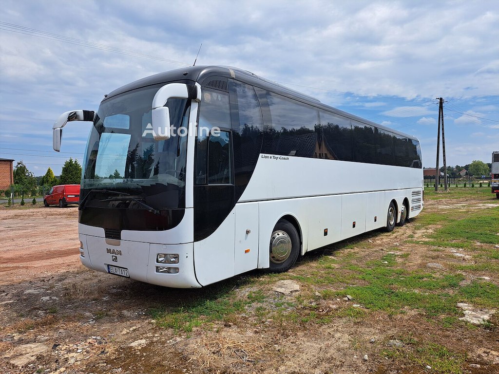 MAN R08 turistički autobus