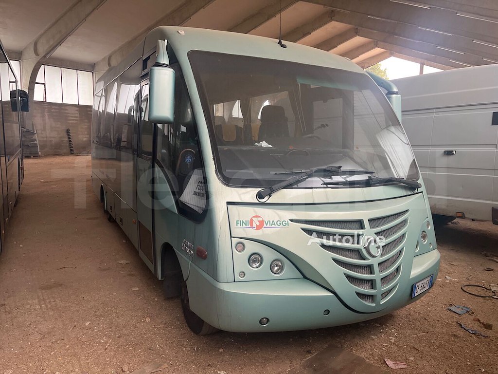 Prodaje se IVECO Orlandi Happy prigradski autobus na aukciji