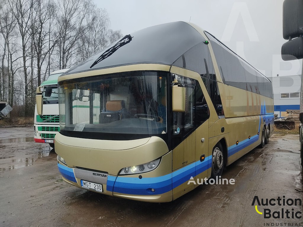 Prodaje se Neoplan P11 putnički minibus na aukciji