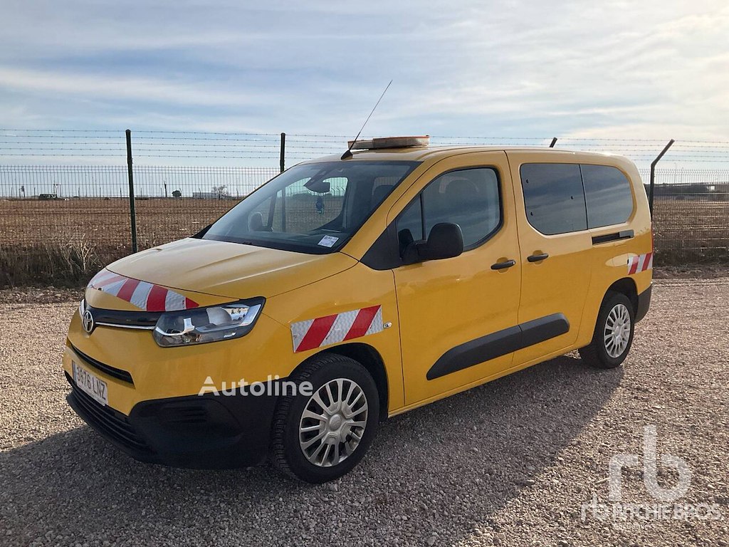 Prodaje se Toyota PROACE CITY VER minivan na aukciji