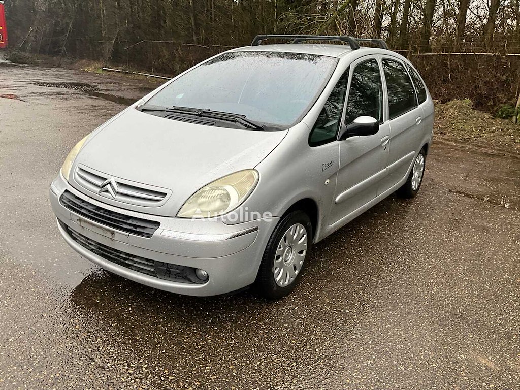 Prodaje se Citroen Xsara Picasso HDI 16 minivan na aukciji