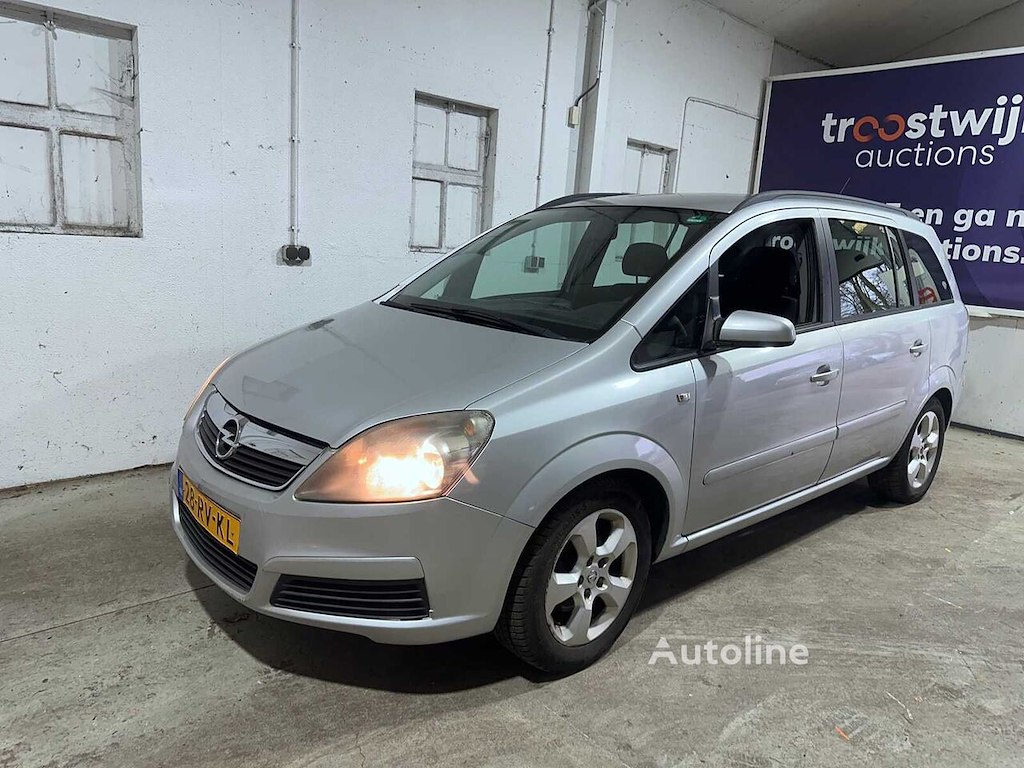 Prodaje se Opel Zafira minivan na aukciji