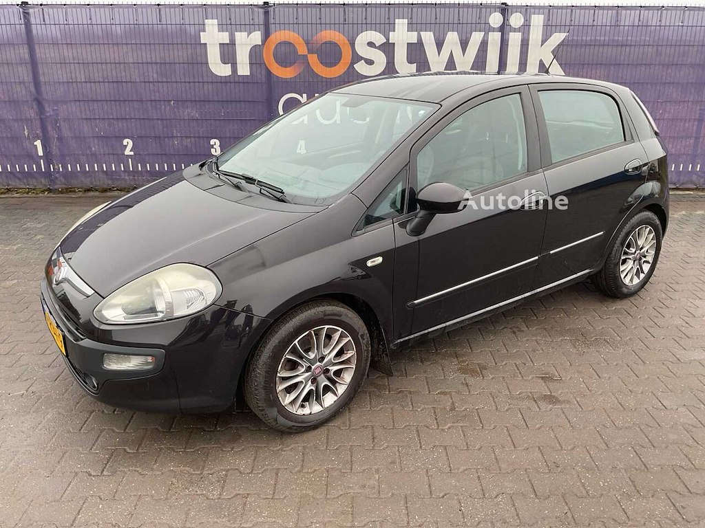 Prodaje se FIAT Punto Evo 1.3 M-Jet Dynamic minivan na aukciji